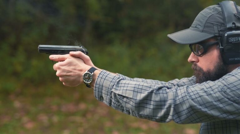 The Makarov: The AK of the Pistol World - Lucky Gunner Lounge